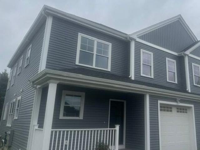 Ariana Cir Unit,milford, Condo For Sale