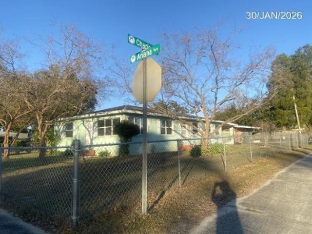 Ariana Ave