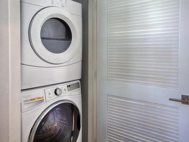 Arista Uptown Lavish