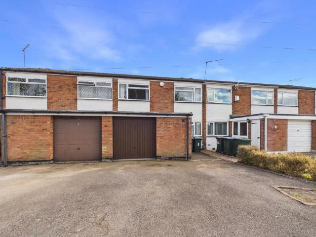 Arkle Drive, Coventry CV2 3 bed terraced house to rent £1,295 pcm £299 pw