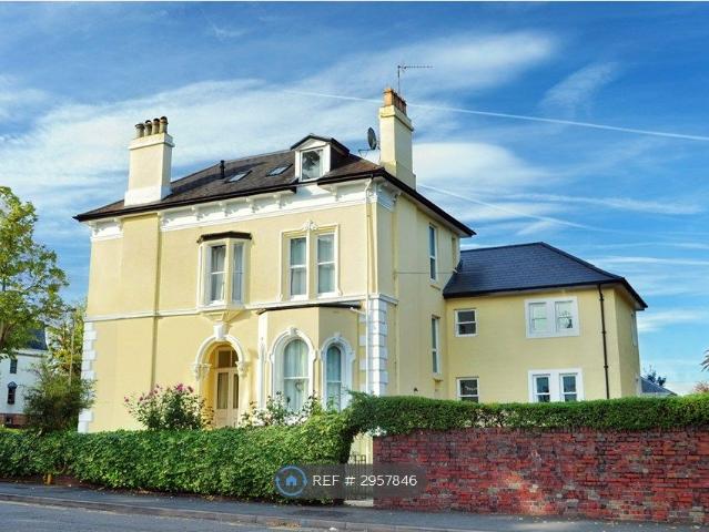 Arkle House, Cheltenham GL53, 1 bed flat to rent, £1,090 pcm | PrimeLocation