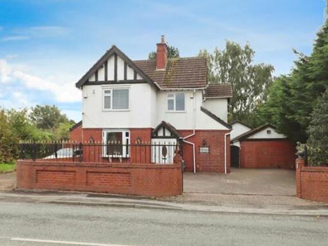 Arksey Lane, Doncaster, 3 Bedroom Detached