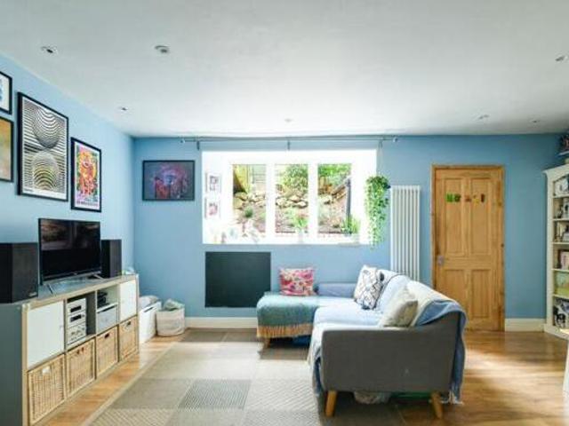 Arley Hill, Bristol, 2 Bedroom Flat