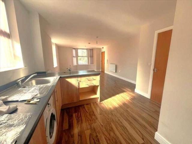 Arlington Court, Hawtrey Close, Slough, SL1