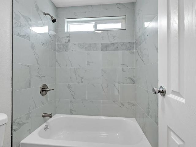Arlington Arbors 2 Bedroom Apartment for Rent at 23330 Arlington Avenue #35, Torrance, CA 90501 Southeast Torrance