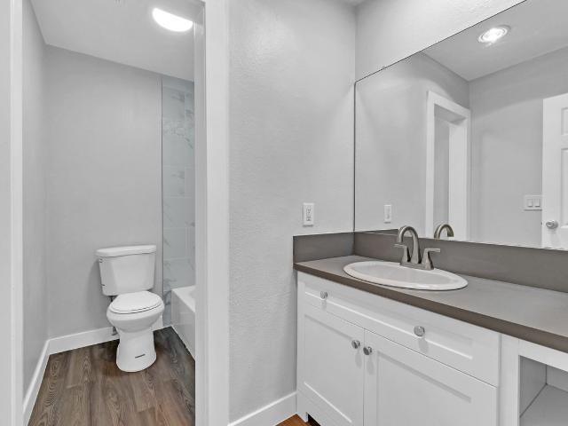 Arlington Arbors 3 Bedroom Apartment for Rent at 23330 Arlington Avenue #35, Torrance, CA 90501 Southeast Torrance