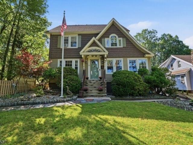 Arlington Ave, Caldwell Boro Township, Home For Sale