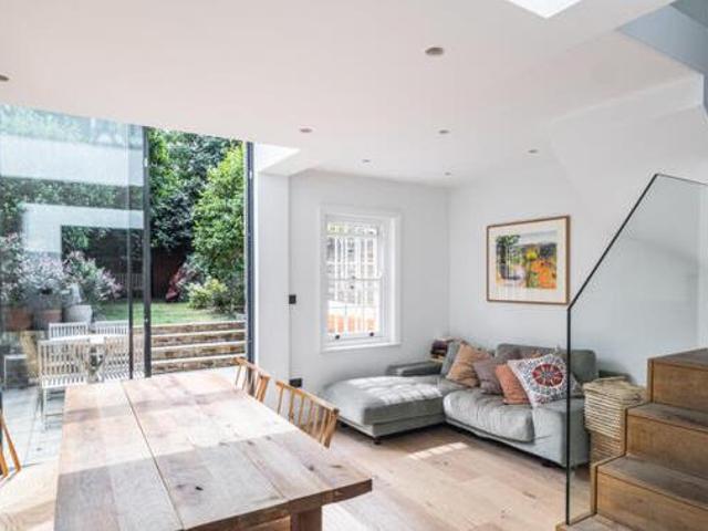 Arlington Avenue, Arlington Conservation Area, 3 Bedroom Terraced
