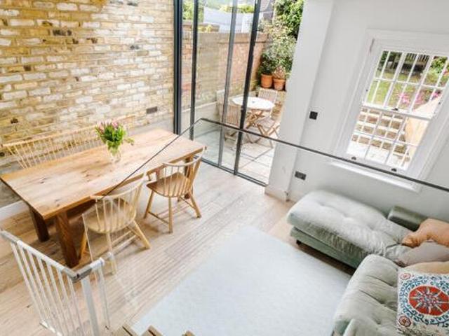 Arlington Avenue, London, 3 Bedroom Terraced
