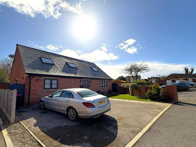 Arlington Avenue, Sheffield S26, 3 bed property to rent, £1,250 pcm | PrimeLocation