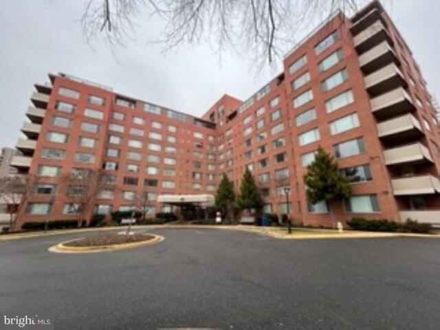 Arlington Blvd Apt,arlington, Condo For Sale