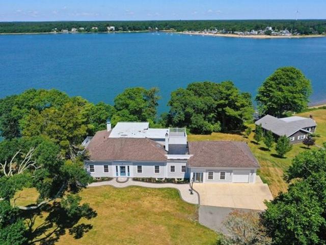 Arlington Dr, Bourne, Home For Sale