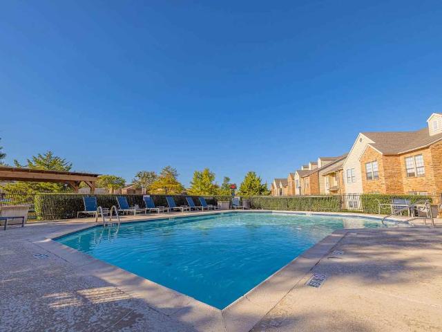Arlington Hills 2 Bedroom Apartment for Rent at 3200 S Center St, Arlington, TX 76014