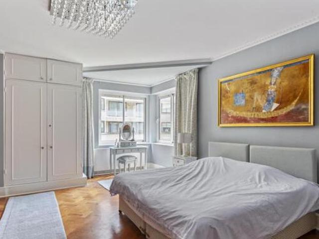 Arlington Street, London, 3 Bedroom Flat