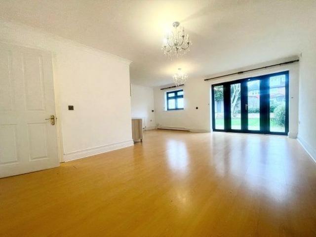 Arlington Road, Woodford Green, IG8, Property for rent