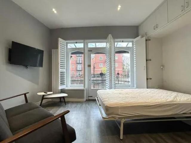 Arlington Road, London, NW1 7HD, United Kingdom | Studio apartment for rent #137556555 | Rentberry