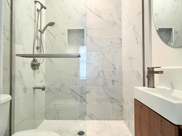 ArlingtonBallston_ BD Private BA Gem | Newly Renov