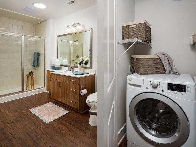 Arlo Decatur Apartments Studio Apartment for Rent at 245 E Trinity Pl, Decatur, GA 30030 Downtown Decatur