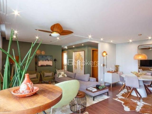 ARQUITETURA, LUZ E PERSONALIDADE!