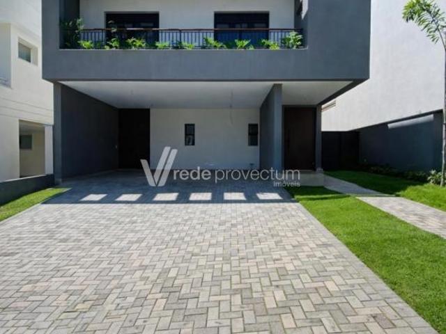 Arquitetura Moderna e Integração Total: Residência Exclusiva em Fase Final no Sw