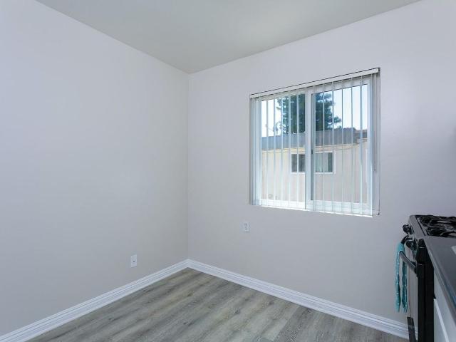 arr565 Studio Apartment for Rent at 565 E Arrow Hwy, Azusa, CA 91702 Azusa
