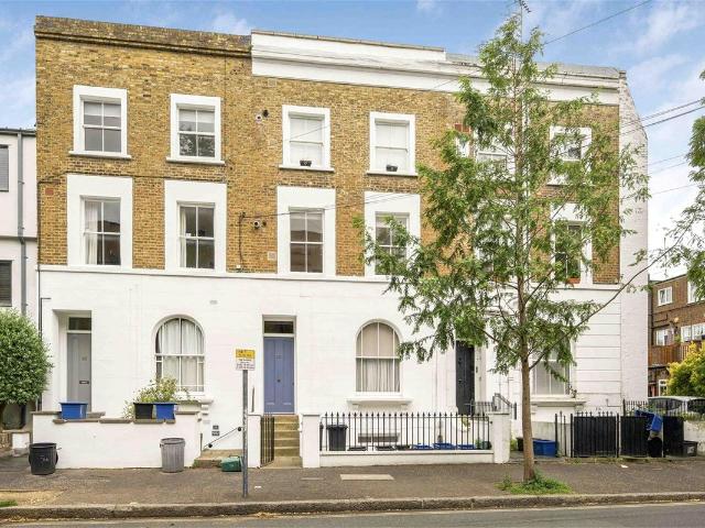 Arragon Road, Twickenham TW1, 1 bed detached house to rent, £1,750 pcm | PrimeLocation