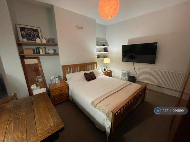 Arran St, Cardiff, CF24 5 bed terraced house to rent £3,175 pcm £733 pw