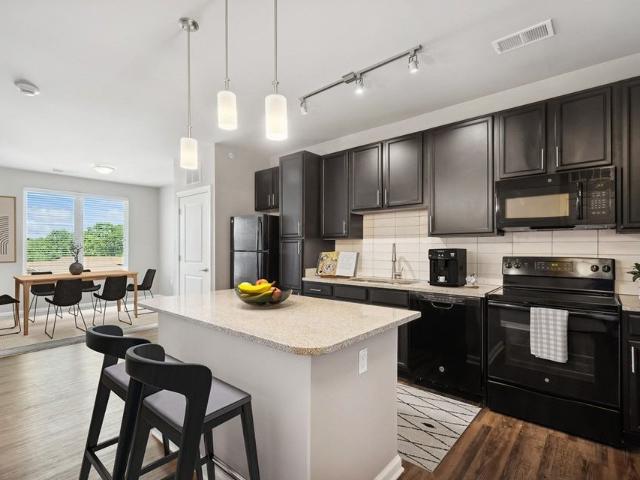 Arrive Brentwood I & II 1 Bedroom Apartment for Rent at 9015 Eager Rd, Richmond Heights, MO 63144 Richmond Heights