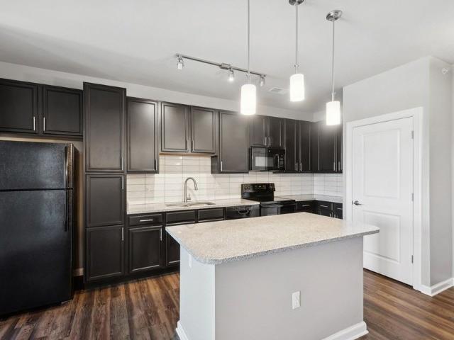 Arrive Brentwood I & II 2 Bedroom Apartment for Rent at 9015 Eager Rd, Richmond Heights, MO 63144 Richmond Heights