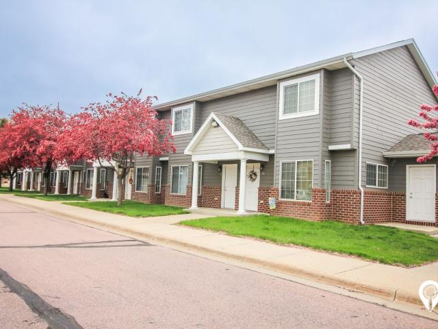 Arrow Ridge Townhomes – Brandon, SD