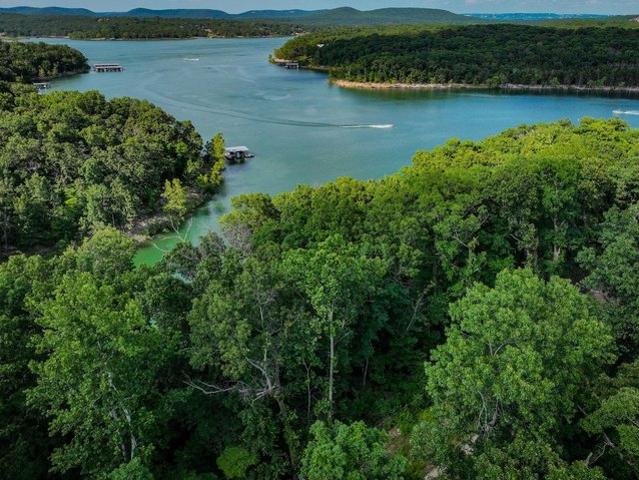 Arrowhead Cir, Shell Knob, MO 65747