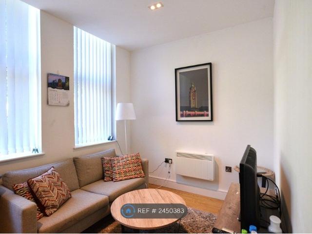 Arrowhead House, Luton LU4, 1 bed flat to rent, £1,075 pcm | PrimeLocation