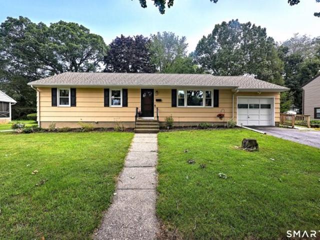 Arrowhead Pl, Stratford, Home For Sale