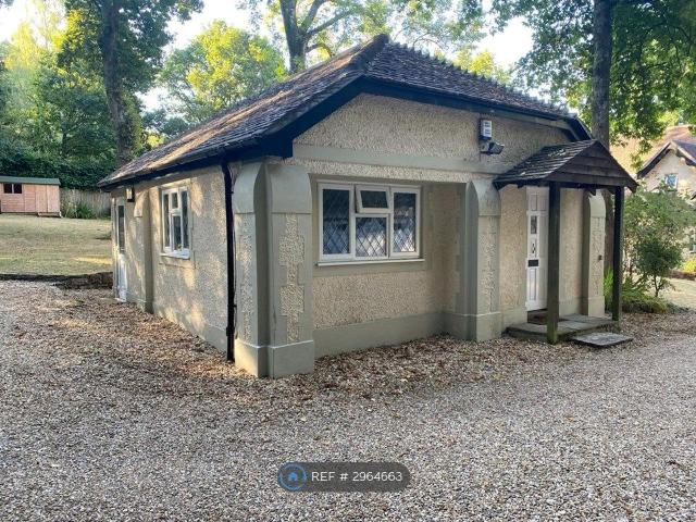 Arrowsmith Rd, Wimborne BH21, 1 bed maisonette to rent, £1,100 pcm | PrimeLocation
