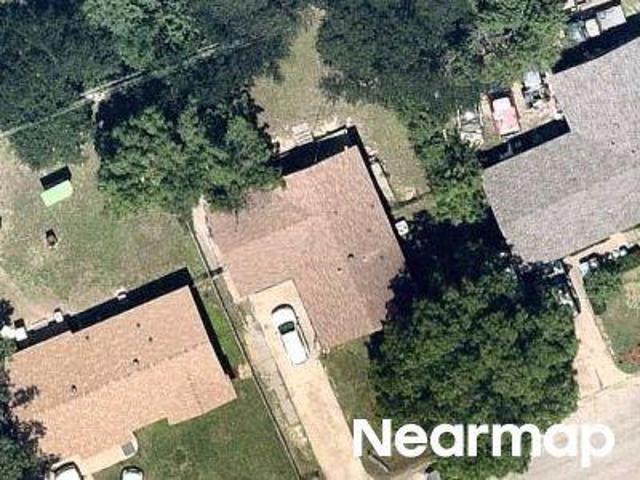 Arrowwood Dr