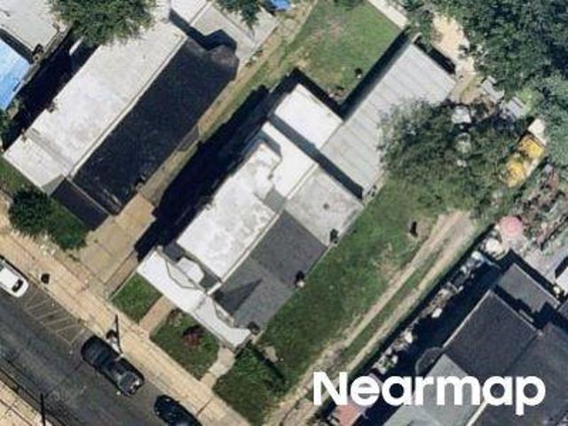 Arrott St