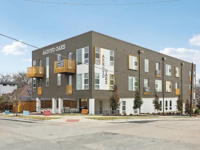 Arroyo Oaks 1 Bedroom Apartment for Rent at 2300 Arroyo Ave, Dallas, TX 75219