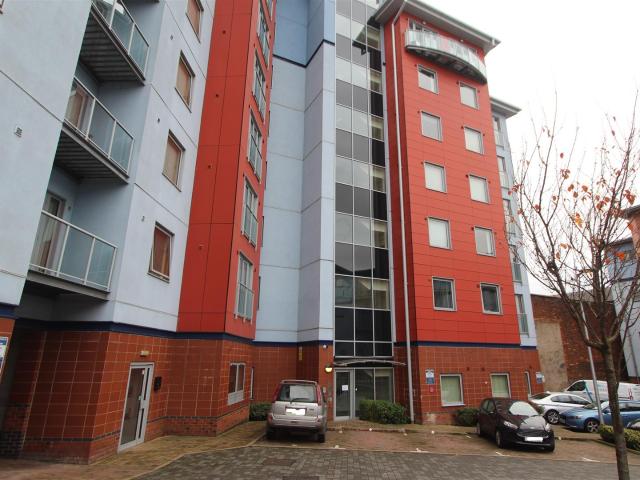 Art Court 2 Bedroom Apartment