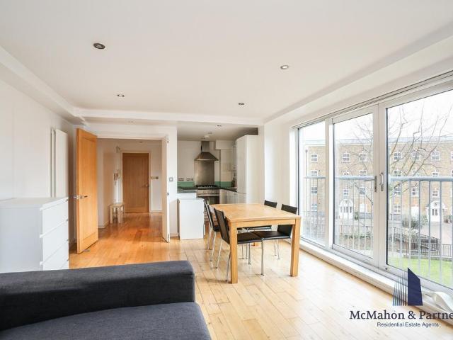 Artbrand House, 7 Leathermarket. 3 bed apartment to rent £4,150 pcm £958 pw