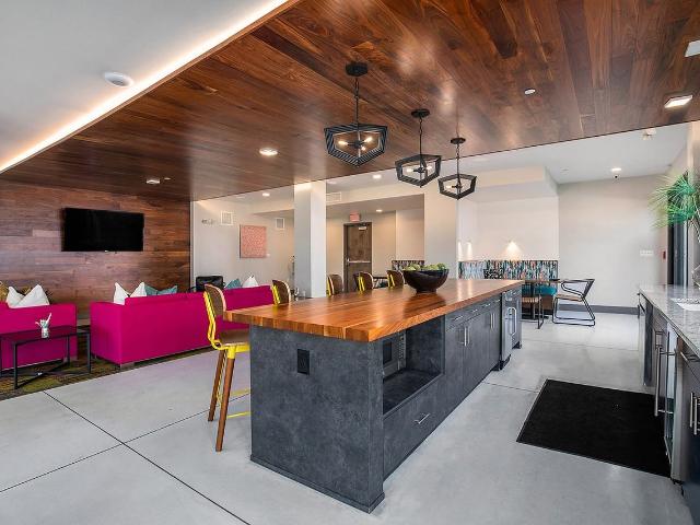 Arte KC 2 Bedroom Apartment for Rent at 1918 Locust St, Kansas City, MO 64108 Hospital Hill