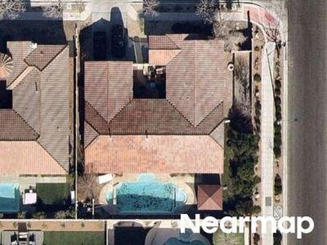 Artesian Oak Ct