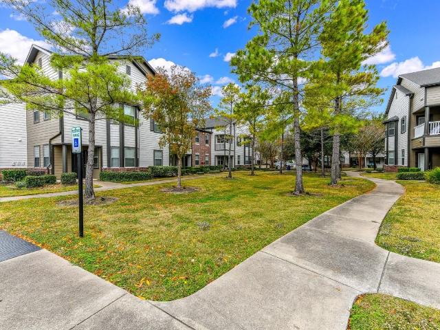 Artesian on Westheimer 2 Bedroom Apartment for Rent at 13099 Westheimer Rd, Houston, TX 77077 Eldridge West Oaks