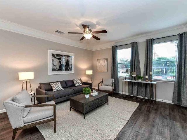 Artesian on Westheimer 2 Bedroom Apartment for Rent at 13099 Westheimer Rd, Houston, TX 77077 Eldridge West Oaks