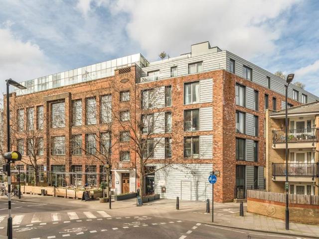 Arthaus Apartments, London E8, 2 bed flat to rent, £2,800 pcm | PrimeLocation