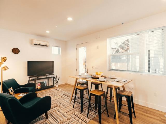 ArtHaus Linden Studio Apartment for Rent at 1054 18th St, Oakland, CA 94607 Ralph Bunche