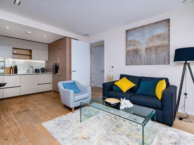 Arthouse, London N1C 1 bed flat to rent £3,683 pcm £850 pw