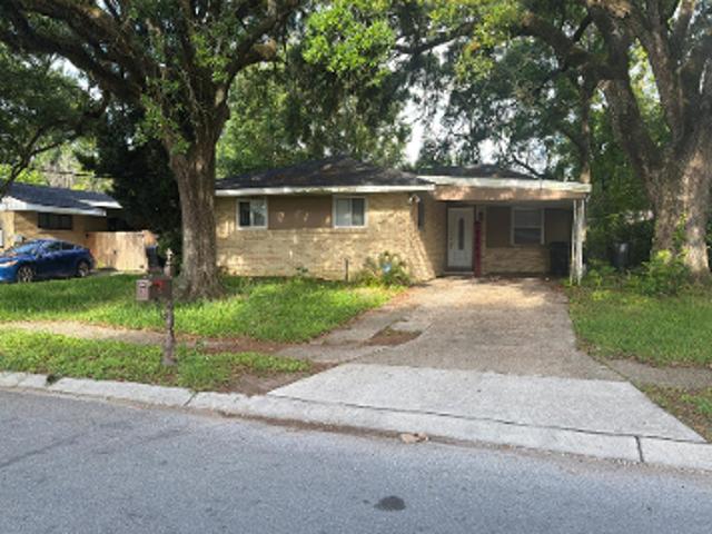 Arthur Dr
