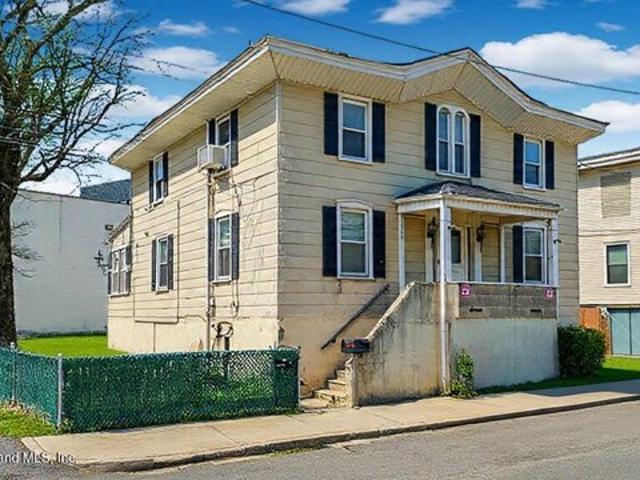 Arthur Kill Rd, Staten Island, Home For Sale