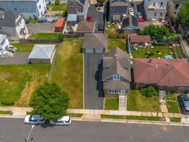 Arthur St, Linden, Home For Sale