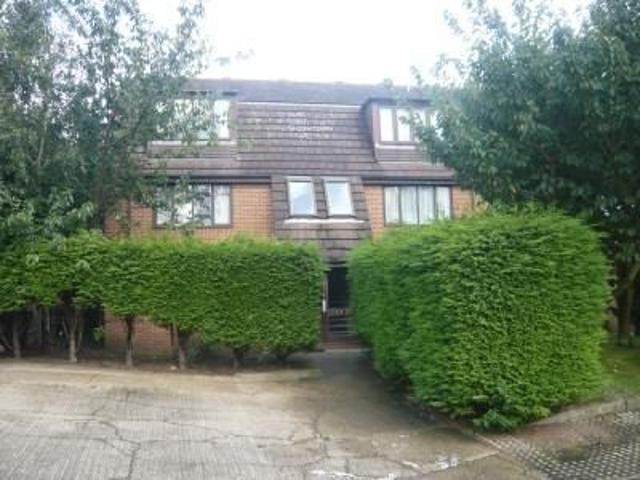 Arthur Street, Erith, Kent DA8, 1 bed flat to rent, £1,200 pcm | PrimeLocation